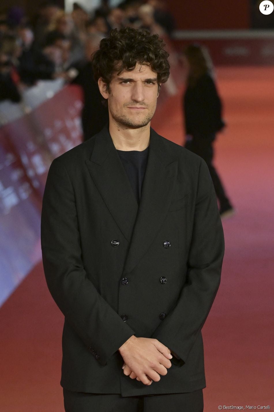 Louis Garrel à la première du film L'ombra di Caravaggio lors de la ...