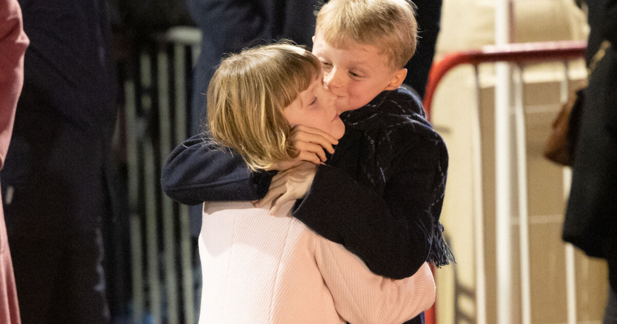 Jacques et Gabriella de Monaco, entre câlins et querelles : les jumeaux complices enflamment le ...
