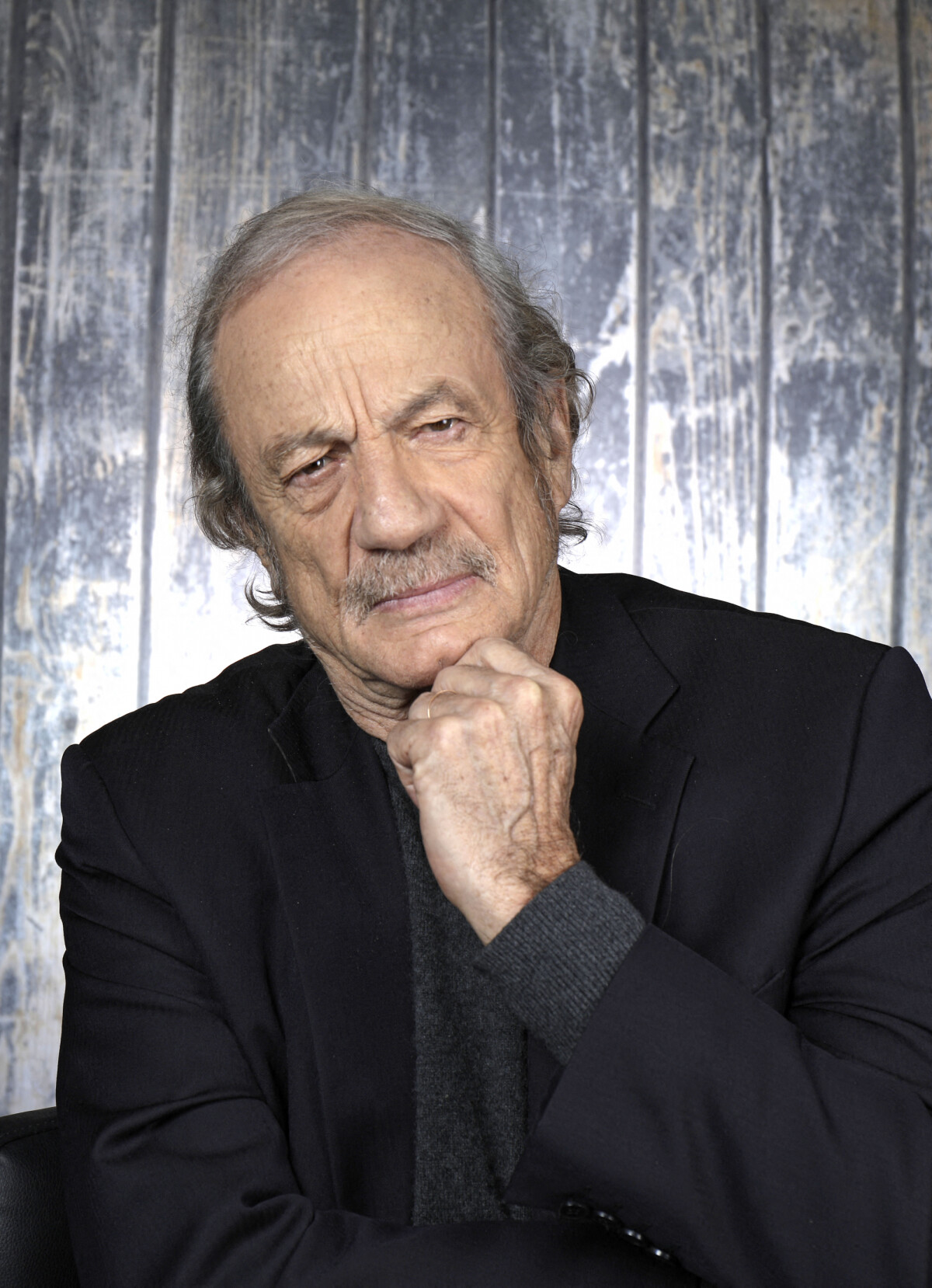 Photo : Exclusif - Portrait de Patrick Chesnais à Paris, le 9 janvier ...