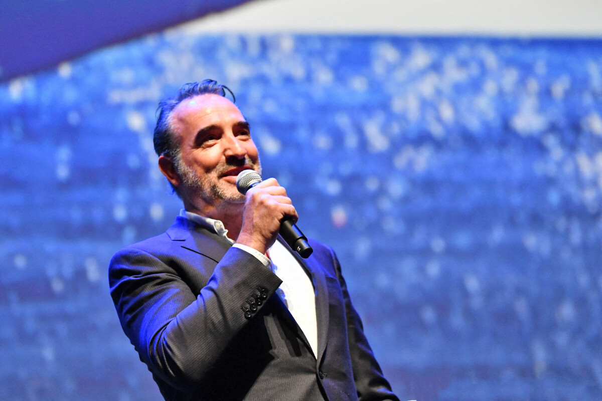 Photo : Jean Dujardin durant l'avant première mondiale au Grimaldi ... Photo : Jean Dujardin durant l'avant première mondiale au Grimaldi ...