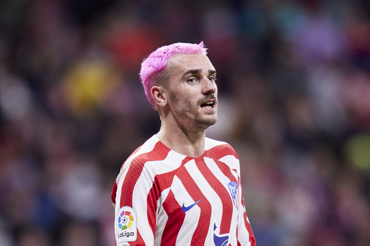 Photo : Antoine Griezmann s'est teint les cheveux en rose fluo ! Madrid ...
