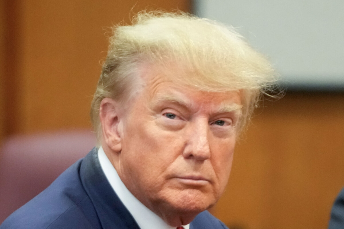 Photo : Donald Trump lors de son audience au tribunal à New York ...