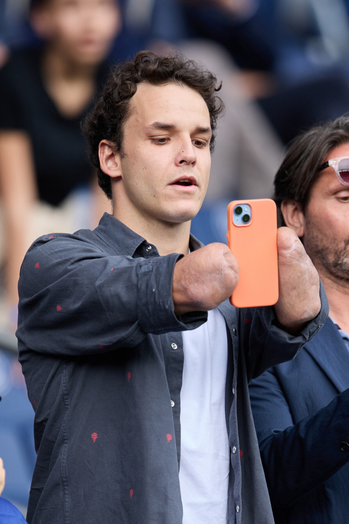 Photo : Théo Curin - People au match de football "PSG vs Lorient" au ...