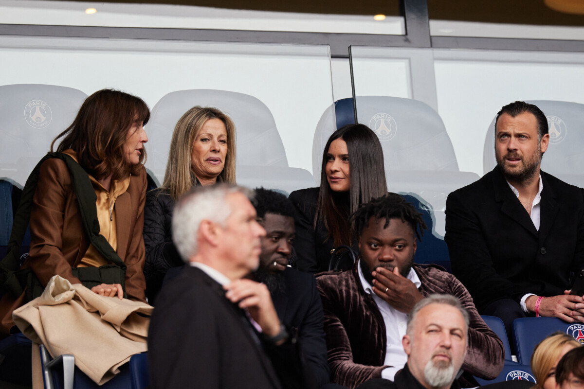 Photo : Sa famille était pourtant en soutien dans les tribunes du Parc ...