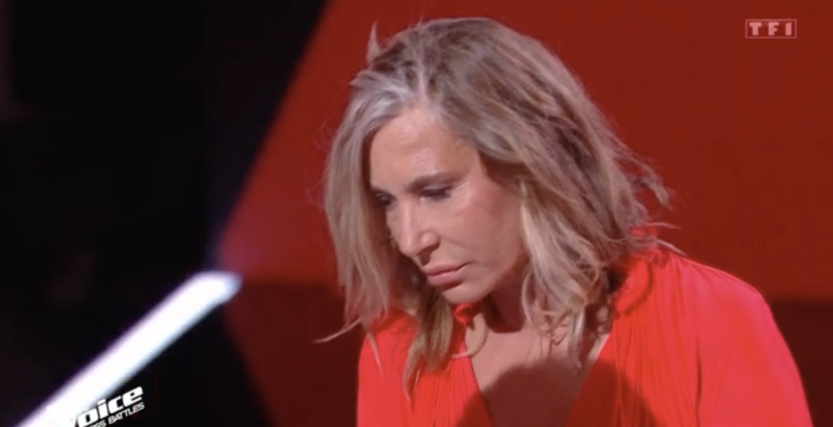 Photo : Zazie a fini en larmes après l'élimination de l'un de ses ...