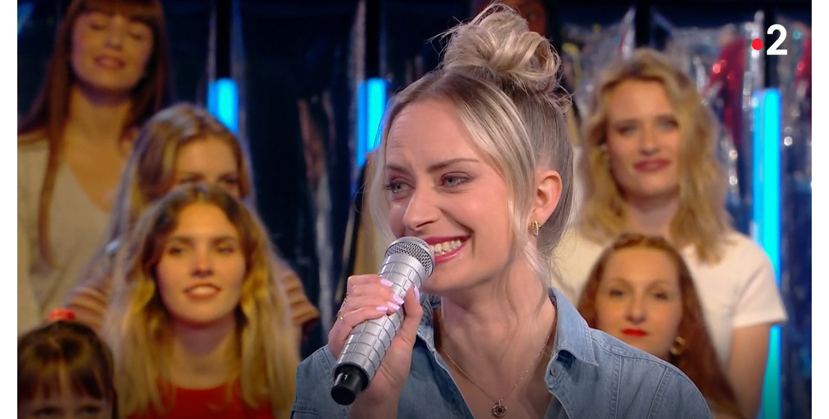 Photo : Lauren, actuelle Maestro de "N'oubliez pas les paroles" sur France 2 - Purepeople