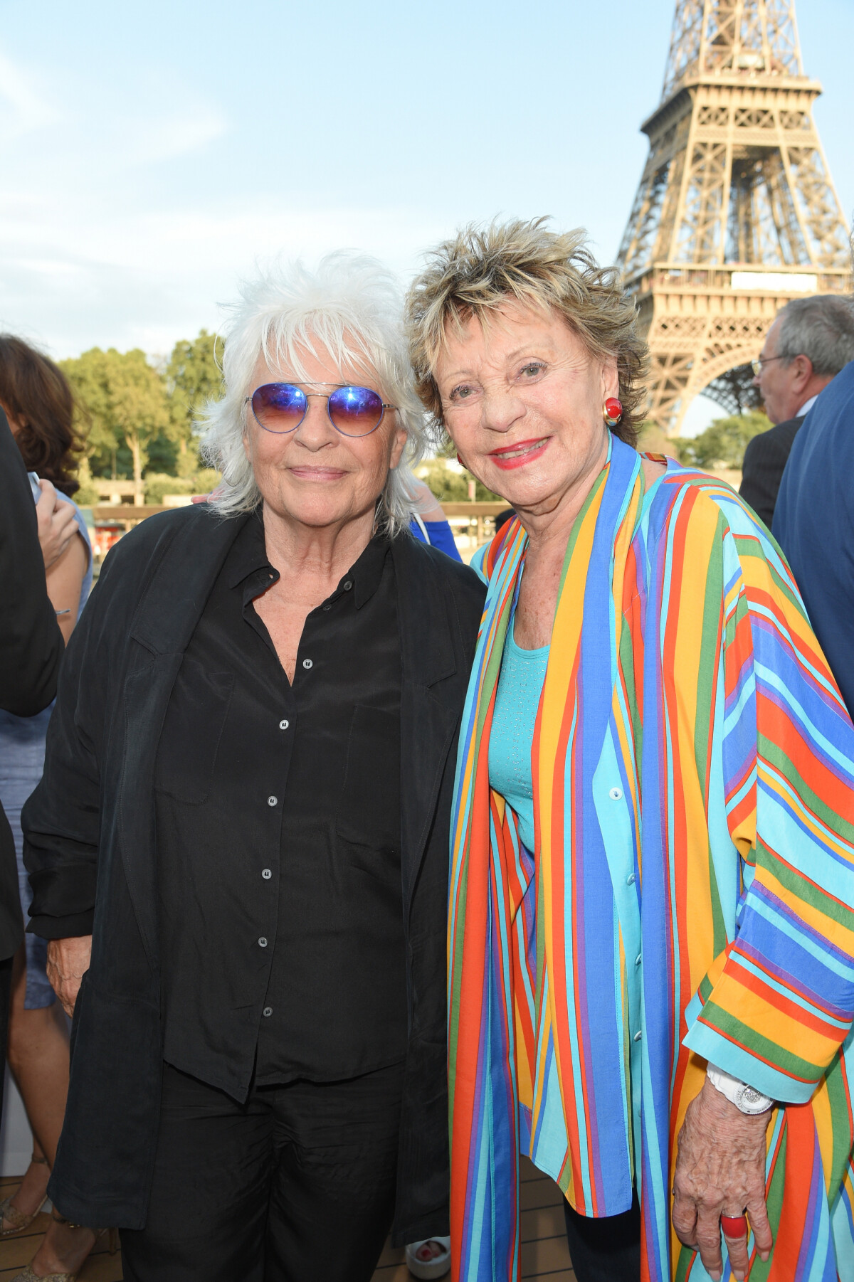 Photo : Catherine Lara et Annie Cordy - Soirée du 90ème anniversaire de ...