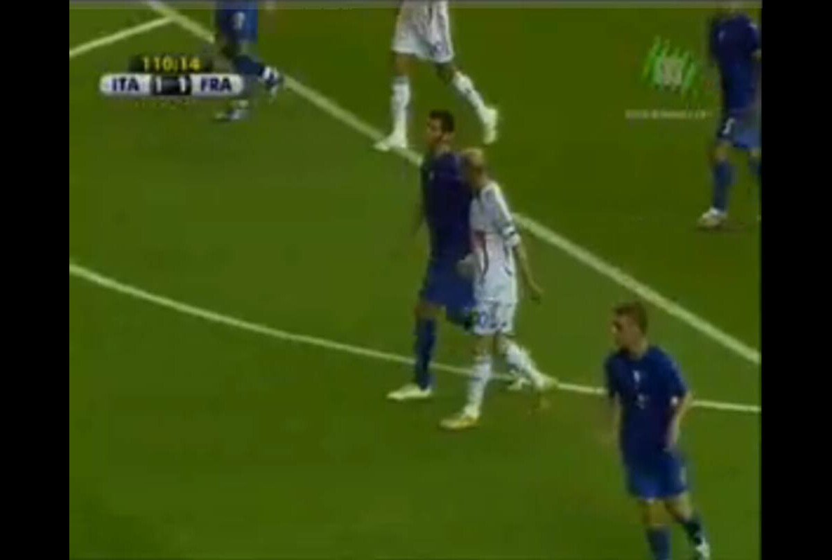 Vidéo : La vidéo de Zinédine Zidane donnant un coup de boule à l ...
