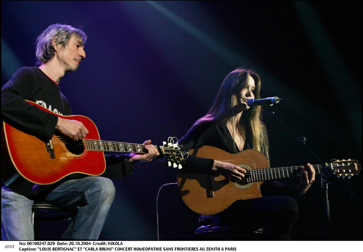 Photo : Louis Bertignac et Carla Bruni - Concert au Zénith ...