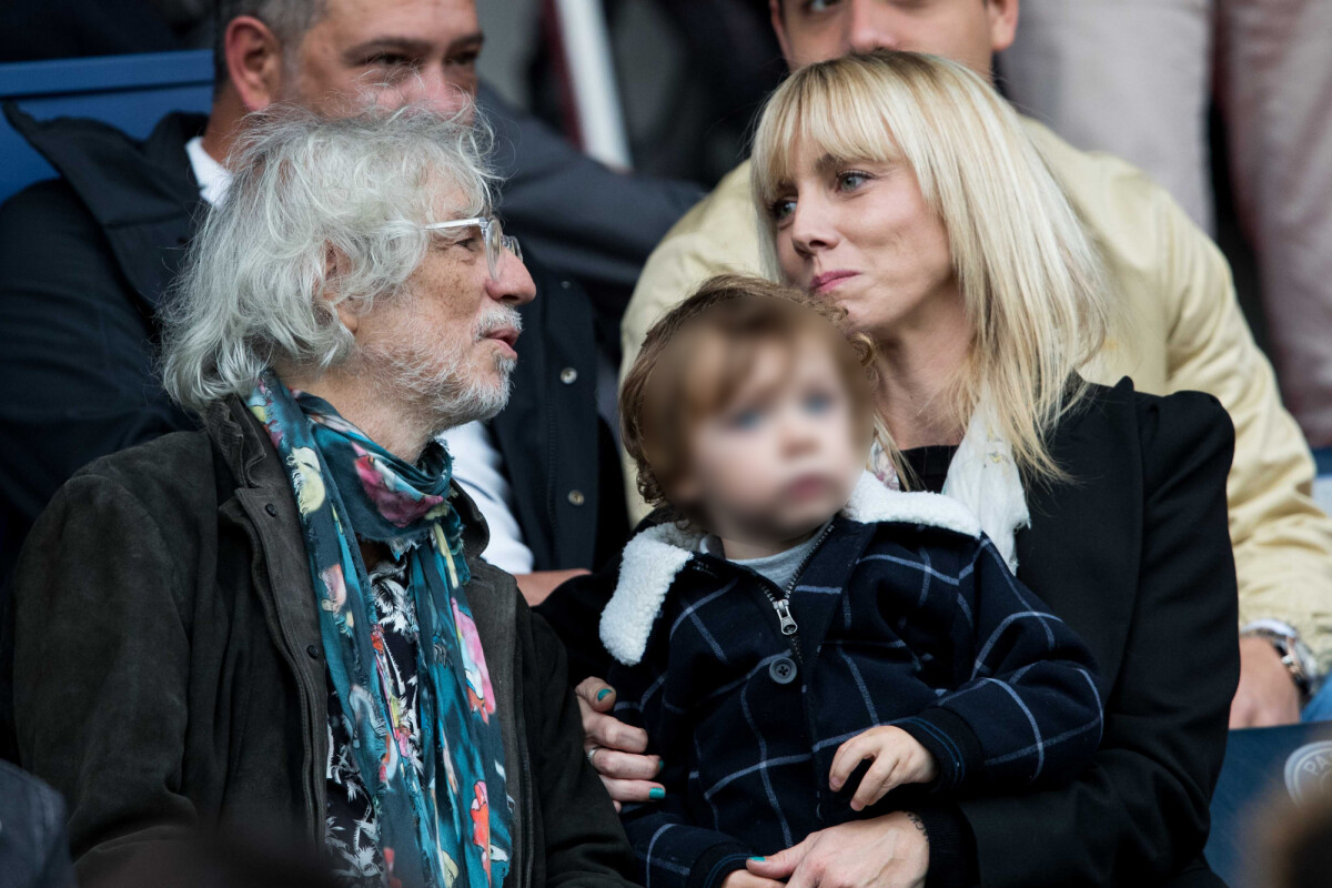 Photo : Il a mal vécu leur rupture Louis Bertignac avec sa femme Julie ...