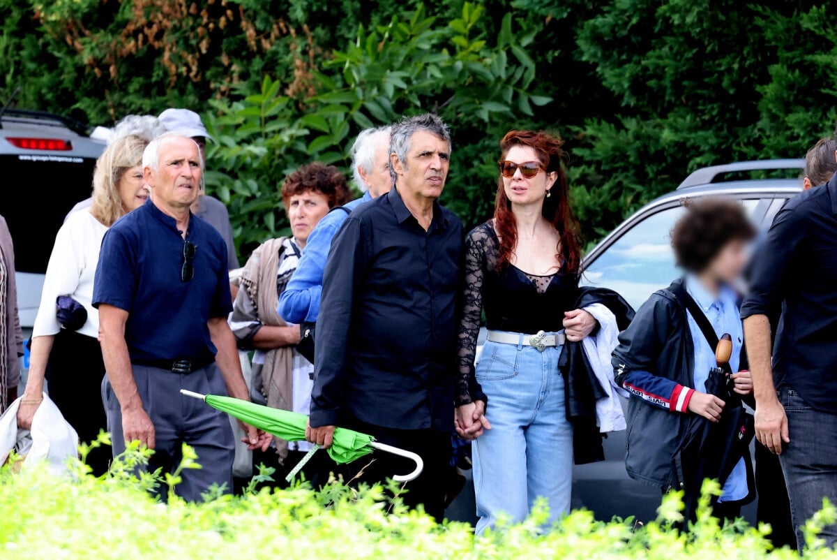 Photo : Julien Clerc, sa femme Hélène Grémillon, leur fils Léonard ...
