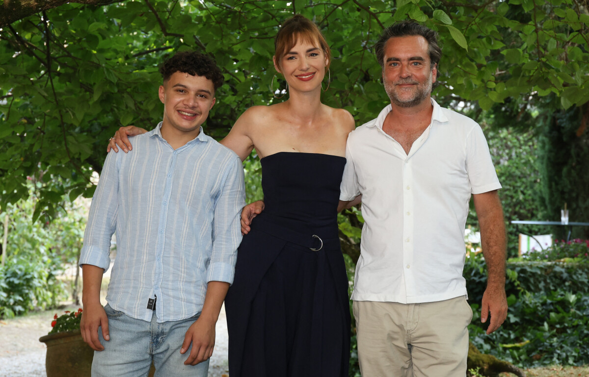 Photo : Samy Belkessa, Louise Bourgoin, Nicolas Silhol - Photocall du film "Anti-Squat" lors de ...