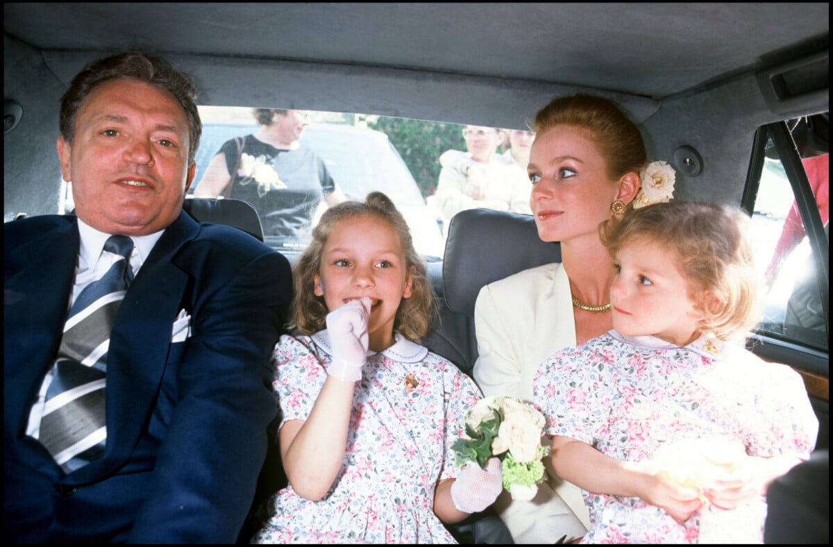 Photo : Mariage de Jacques Martin et Céline Boisson et les filles de ...