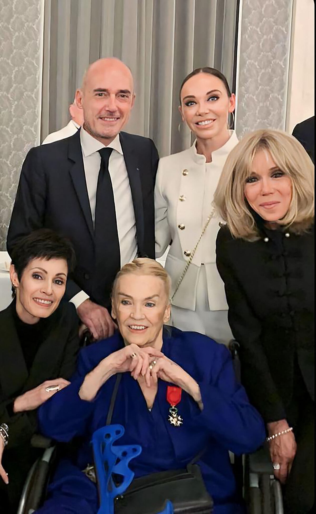 Vidéo : Brigitte Macron et Marie-Claude Pietragalla : Duo souriant et ...