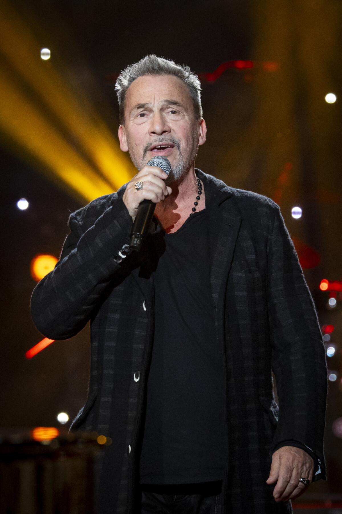 Photo : Très affaibli à ce moment-là, Florent Pagny a même connu un ...