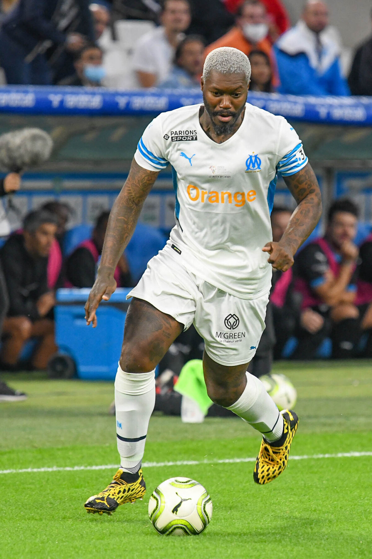 Photo : Djibril Cissé - Match des héros entre l'équipe OM Legends et l ...