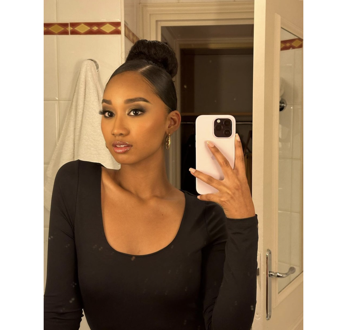 Photo : Mais son jeune âge, elle entend bien en faire une force à l'élection de Miss France 2024 ...