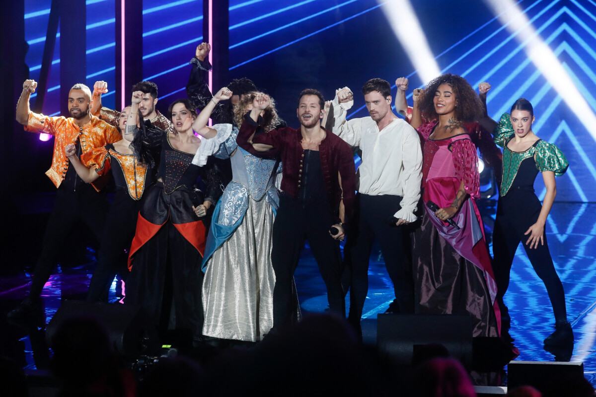 Photo : Exclusif - La troupe de la comédie musicale "Molière, l'opéra ...