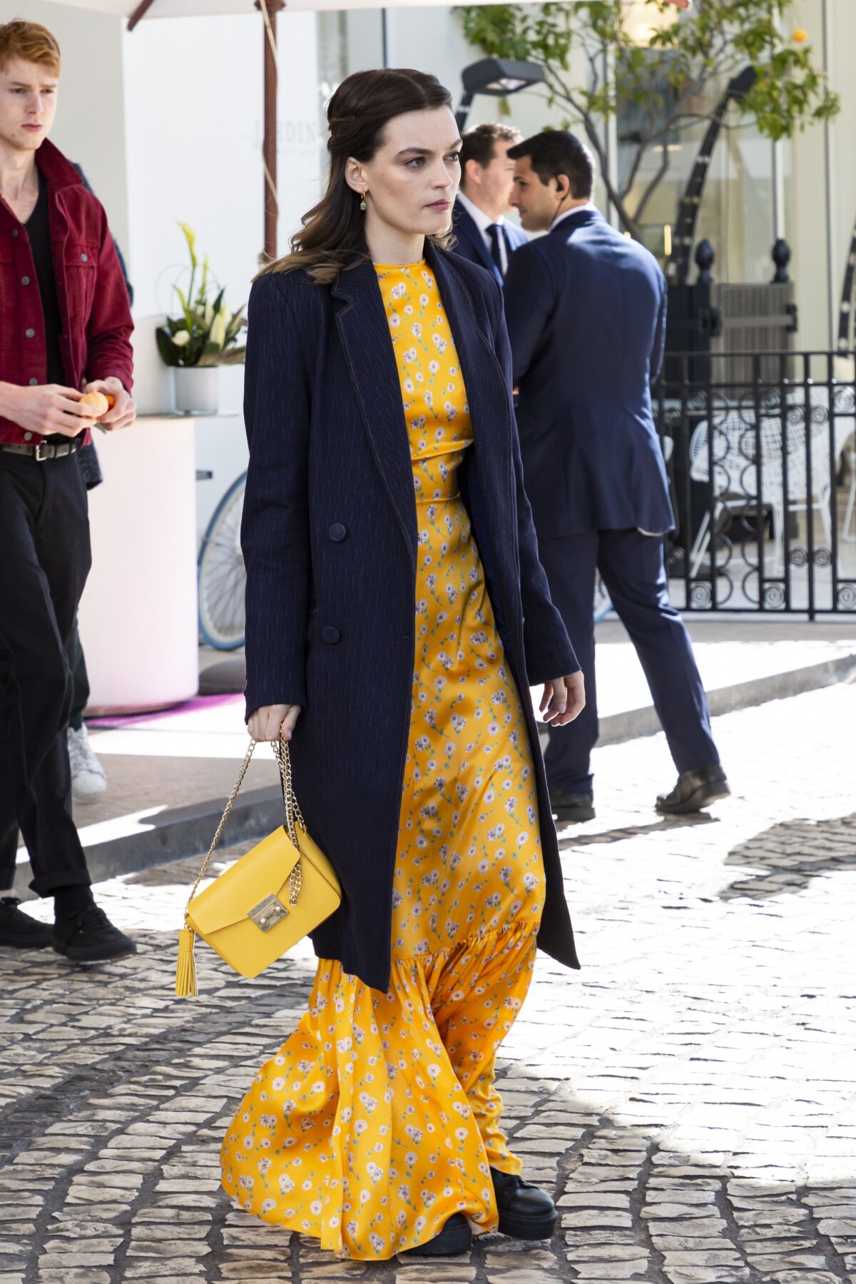 Photo : Emma Mackey à la sortie de l'hôtel Martinez à Cannes en marge ...