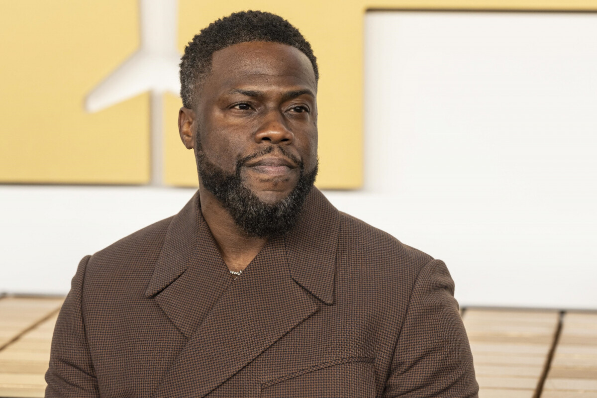 Photo : Kevin Hart - Première du film "Lift (En plein vol)" au Lincoln ...