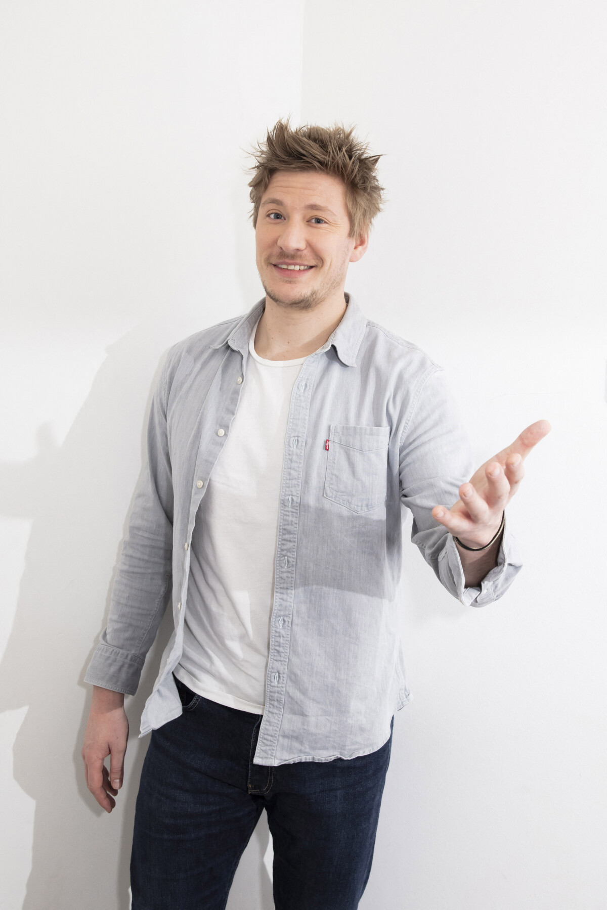 Photo : Exclusif - Gérémy Crédeville - Les invités de L.Ruquier posent ...