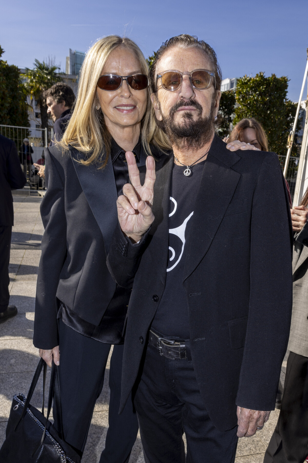 Photo : Ringo Starr et sa femme Barbara Bach - People au défilé de mode ...