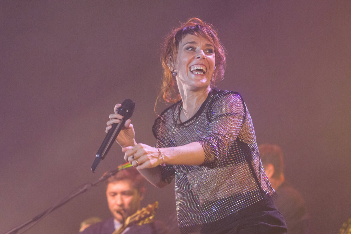 Photo : La chanteuse française Zaz en concert au Espaço Unimed à São ...