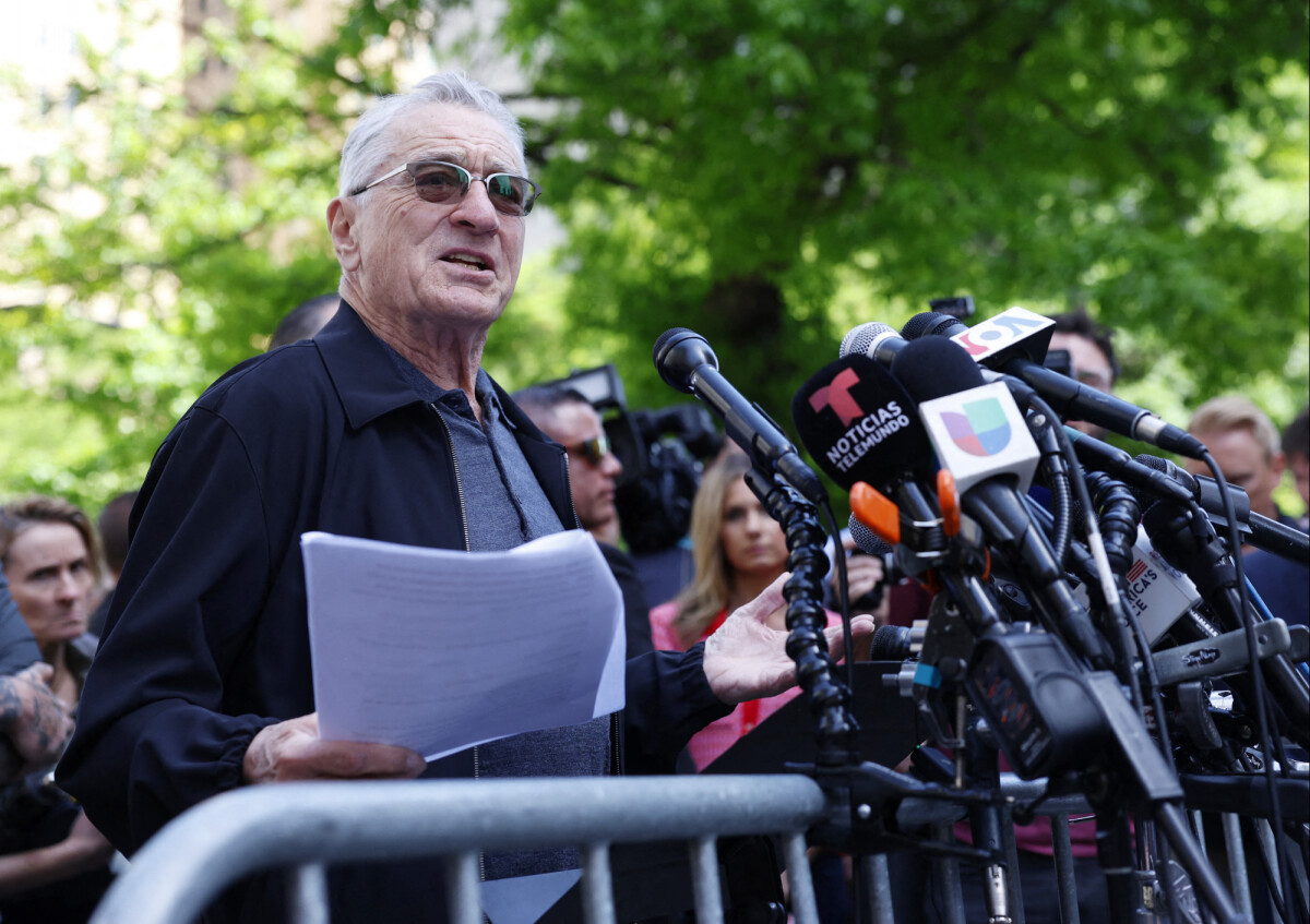 Photo : Robert De Niro devant le tribunal de New-York. Photo : John ...