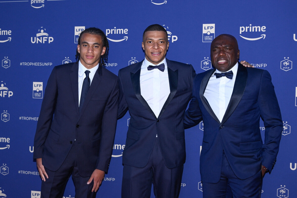Photo : Ethan Mbappé, Kylian Mbappé et Wilfried Mbappé - Photocall de ...