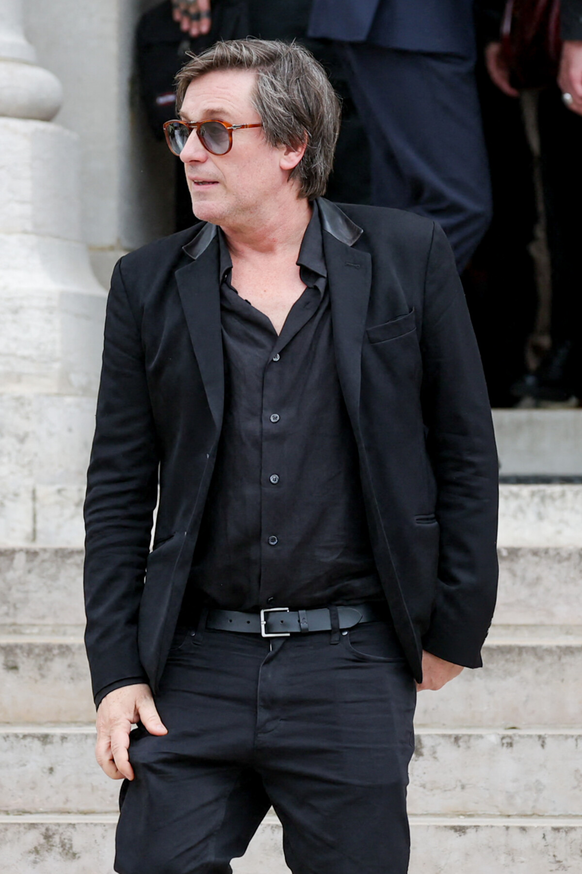 Photo : Thomas Dutronc - Sortie des obsèques de l'auteure-compositrice ...