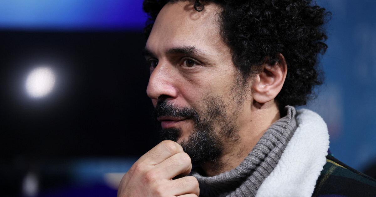Tomer Sisley au bord des larmes en se confiant sur son père qui l'a ...