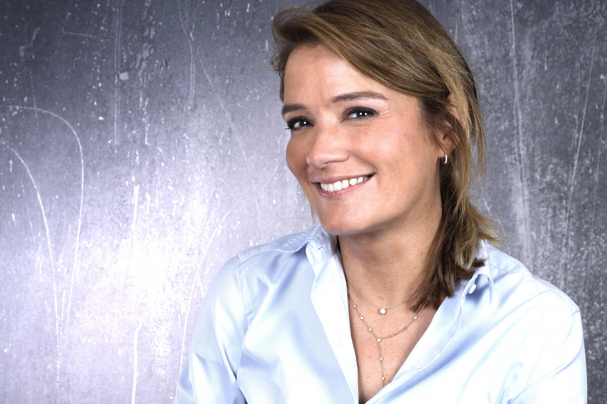 Photo : Portrait de Pascale de la Tour du Pin lors de l'enregistrement ...