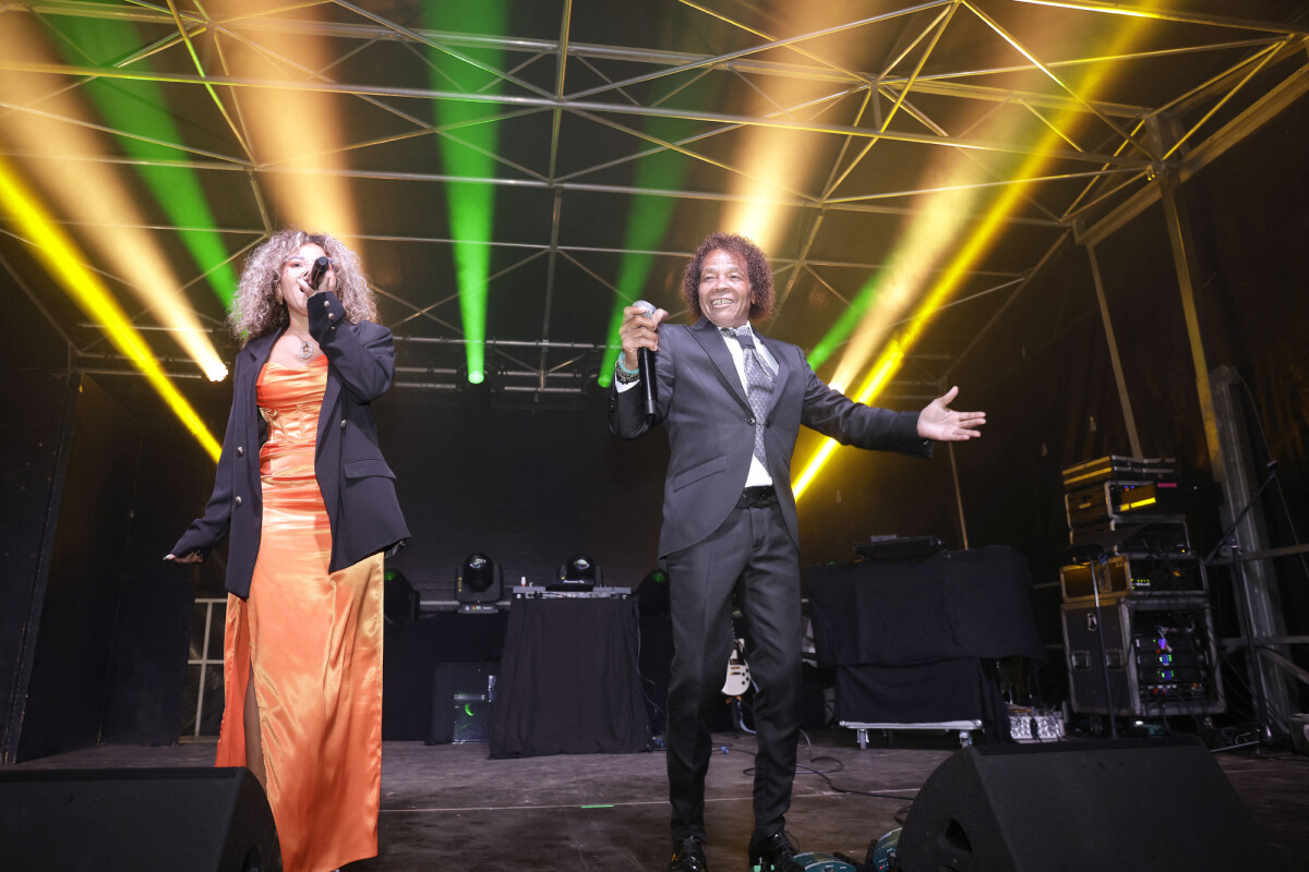 Photo : Exclusif - PConcert Ottawan Patrick Jean Baptiste et sa Fille Noemie Jean Baptiste ...