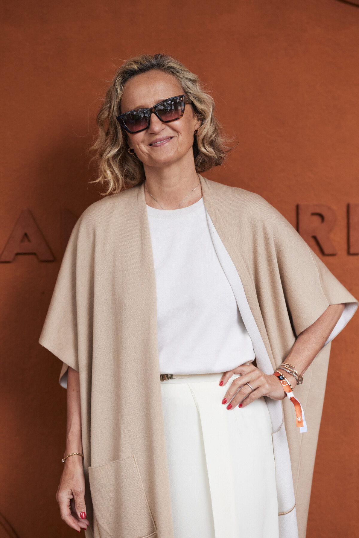 Photo : Caroline Roux - Les célébrités au village lors des ...