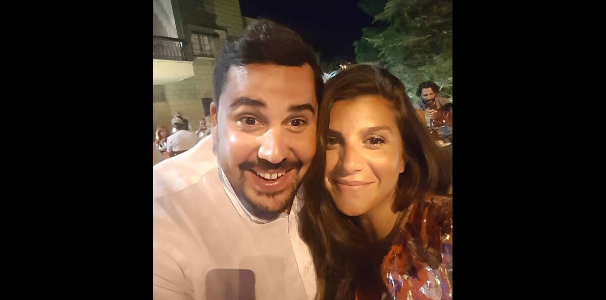 Photo : A tel point qu'ils travaillent main dans la main Artus et sa ...