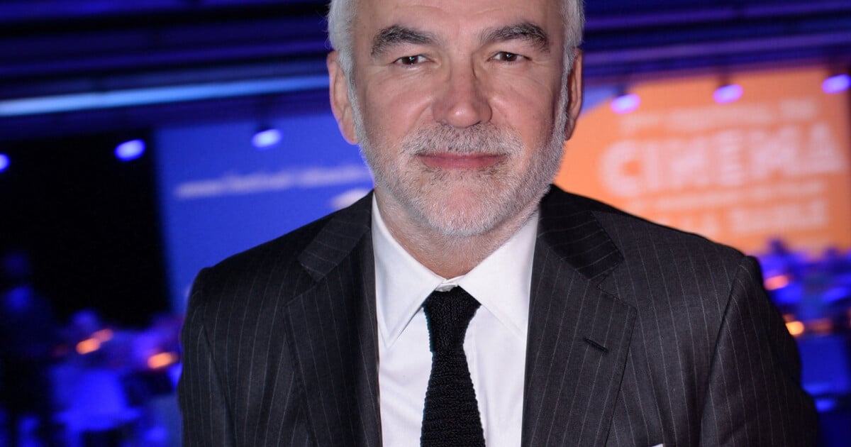 Pascal Praud sort du silence et évoque la perte de son père : "La ...