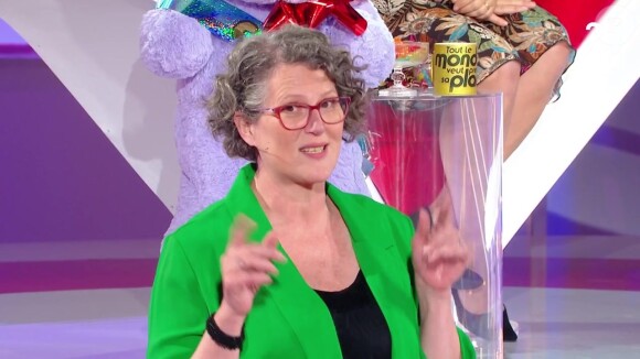 Clap de fin pour Isabelle dans Tout le monde veut prendre sa place ! La ...