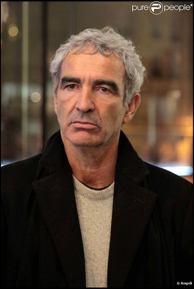 Raymond Domenech : Au chômage, voilà ce qu'il fait de ses journées ...