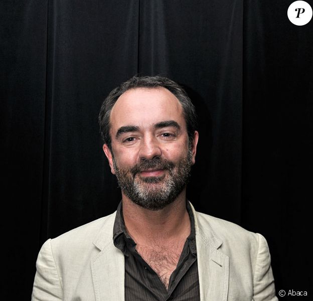 Bruno Solo et Jean-Marc Barr mènent l'enquête ! - Purepeople