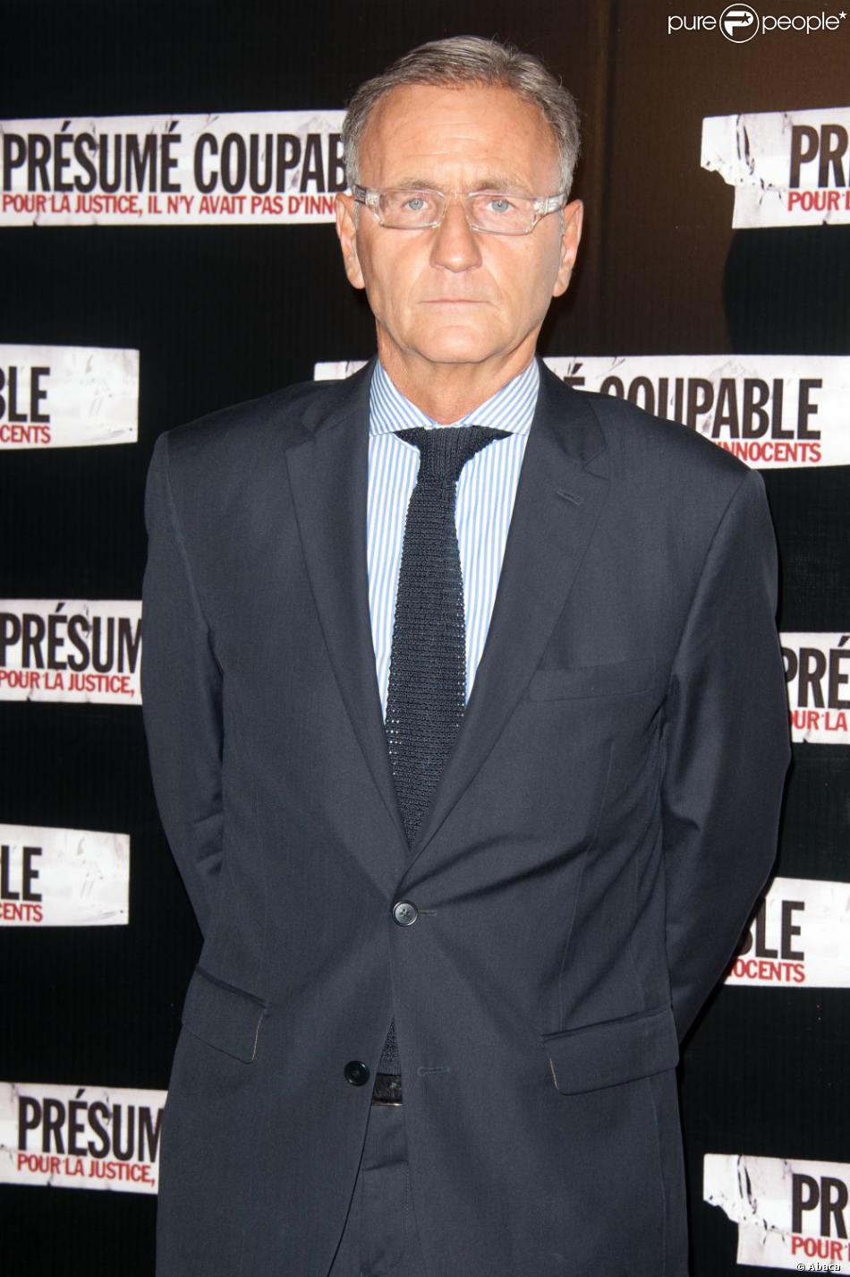 André Vallini lors de l'avant-première de Présumé Coupable, dans l ...