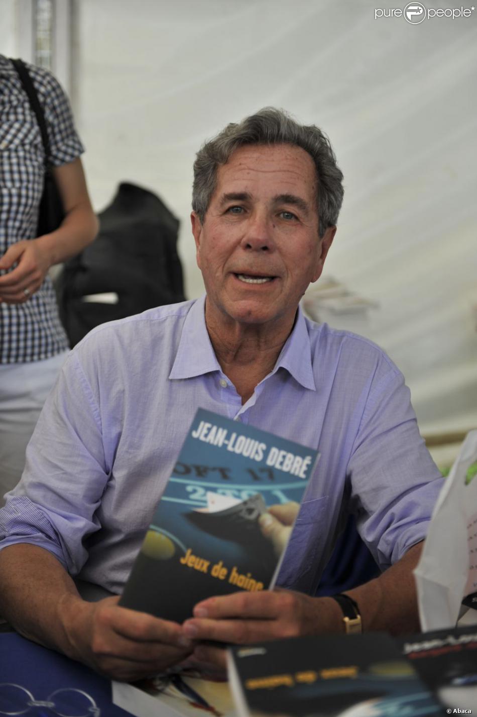 Jean-Louis Debré au Festival du livre de Nice, le 18 juin 2011 - Purepeople