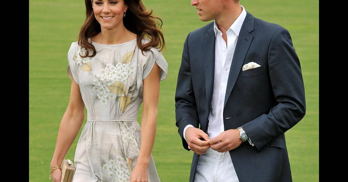 Kate Middleton aux côtés du Prince William, le 9 juillet 2011. - Purepeople