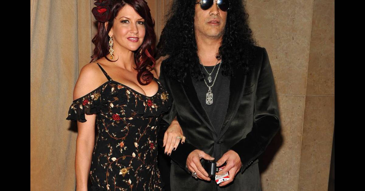 Slash : Après avoir frôlé le divorce, le rockeur prouve à nouveau son ...