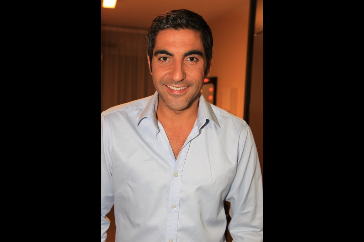 Photo : Ary Abittan en septembre 2011 à Paris - Purepeople