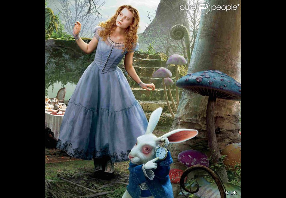 Mia Wasikowska Dans Alice Au Pays Des Merveilles Purepeople 7172