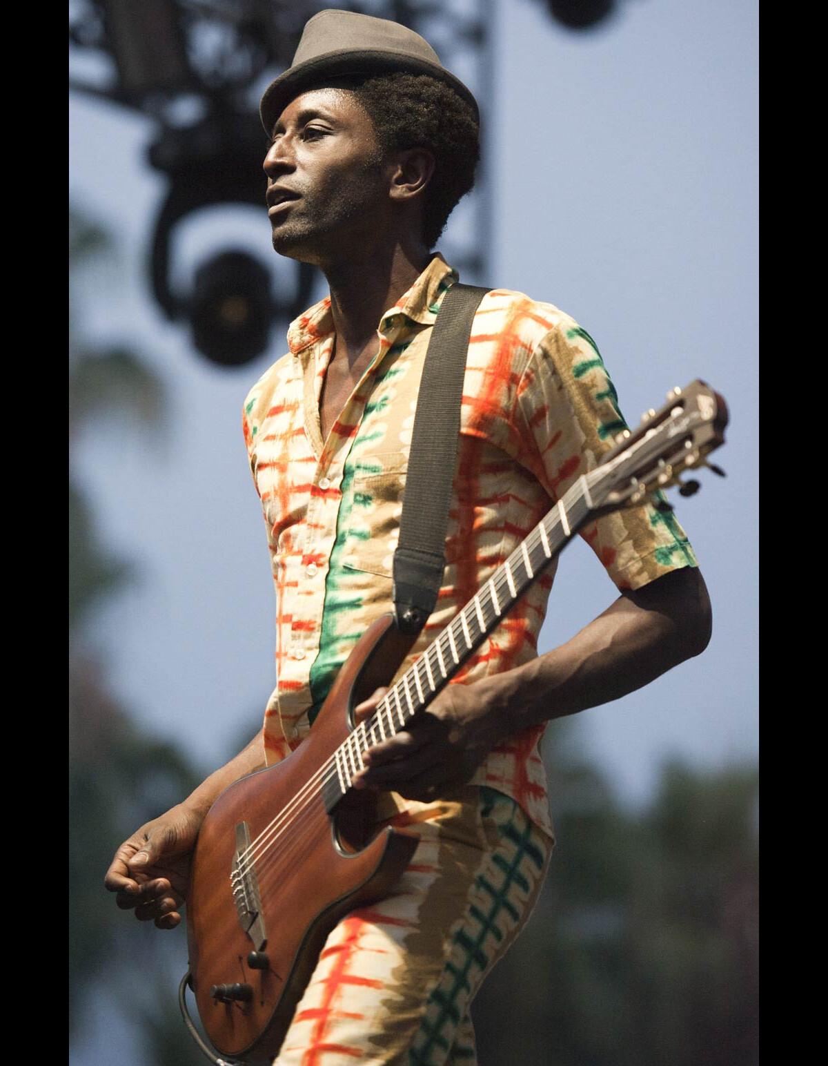 Photo : Keziah Jones (photo : sur scène en juillet 2011) et sa compagne ...