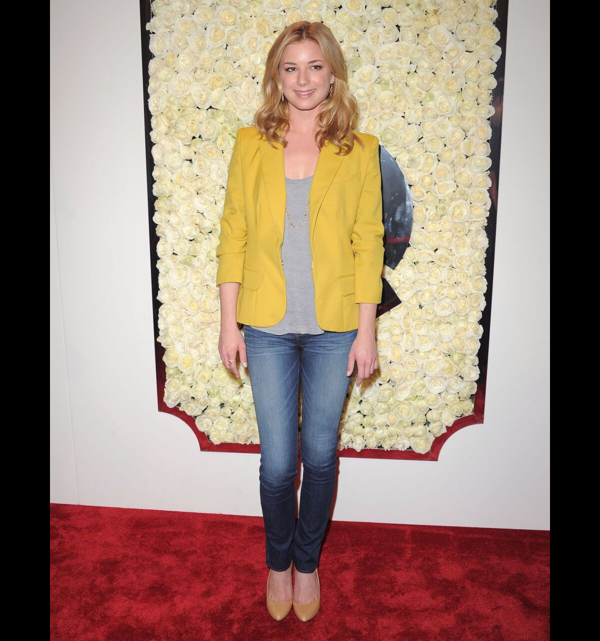 Photo : Emily VanCamp lors du QVC Red Carpet Style Event à Los Angeles ...