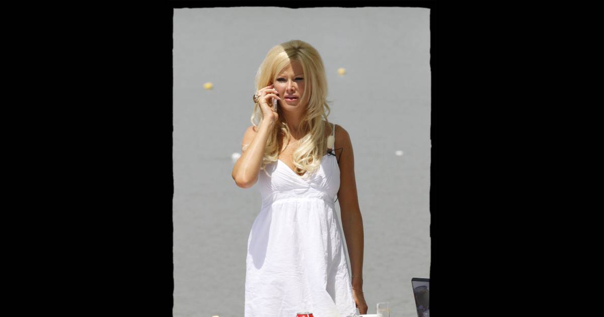Angie en juin 2010 - Purepeople
