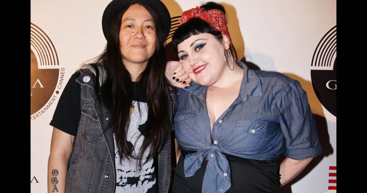 Beth Ditto et sa fiancée Kristin Ogata au Gotha Club, à Cannes, le 19 ...