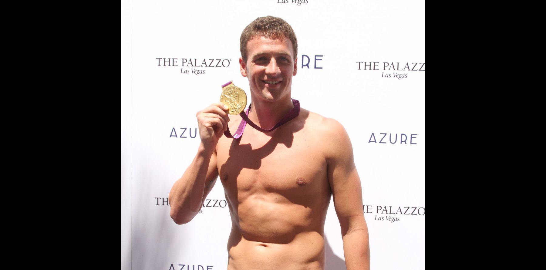 Ryan Lochte : Muscles et bikinis pour le nageur médaillé olympique à ...